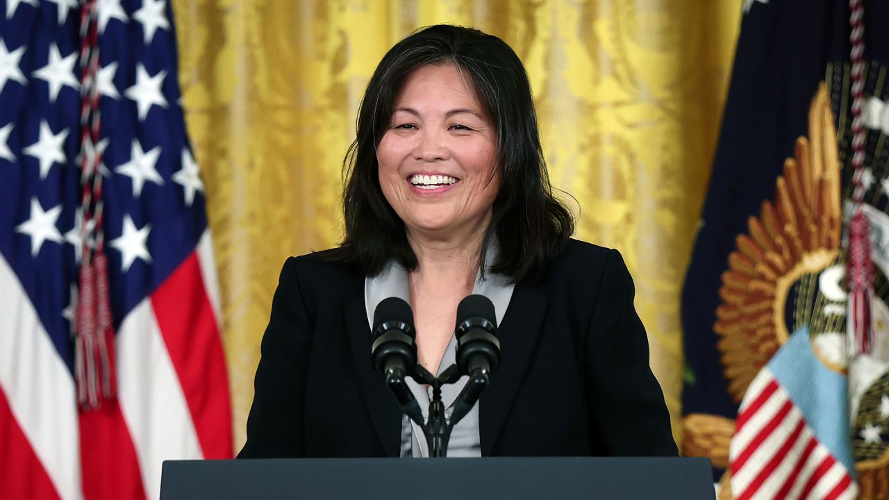 Tell the Senate: Confirm Julie Su for Labor Secretary